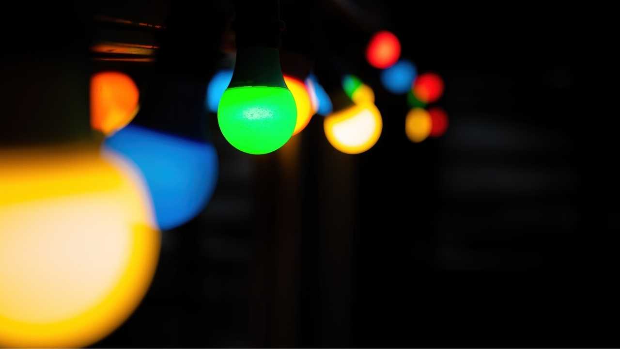 What Is Festoon Lighting? The Ultimate Festoon Buying Guide